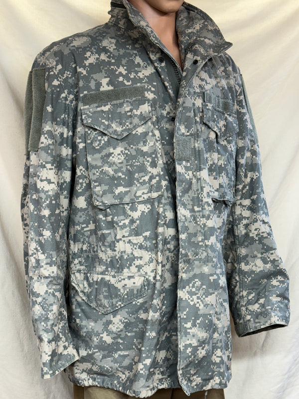 USGI M-65 Field Jacket Digital Camo ACU Cold Weather Army Coat XLarge ...